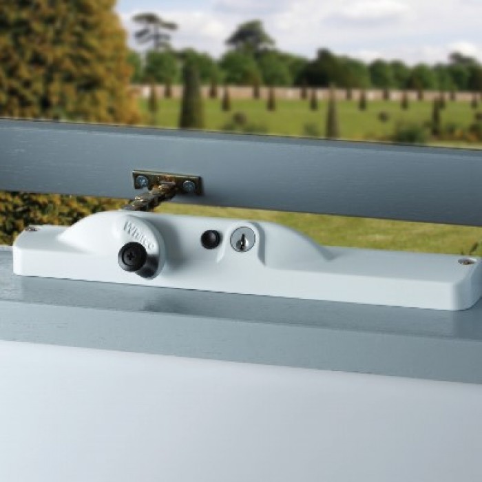 Whitco CYL4 Lockable Window Chain Winder